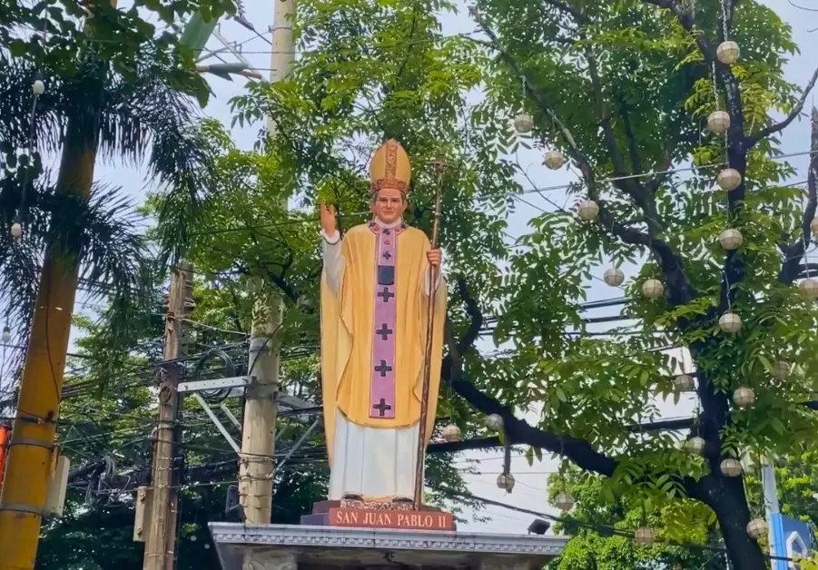 Pan De Amerikana: Marikina's Brazen Filipino Restaurant