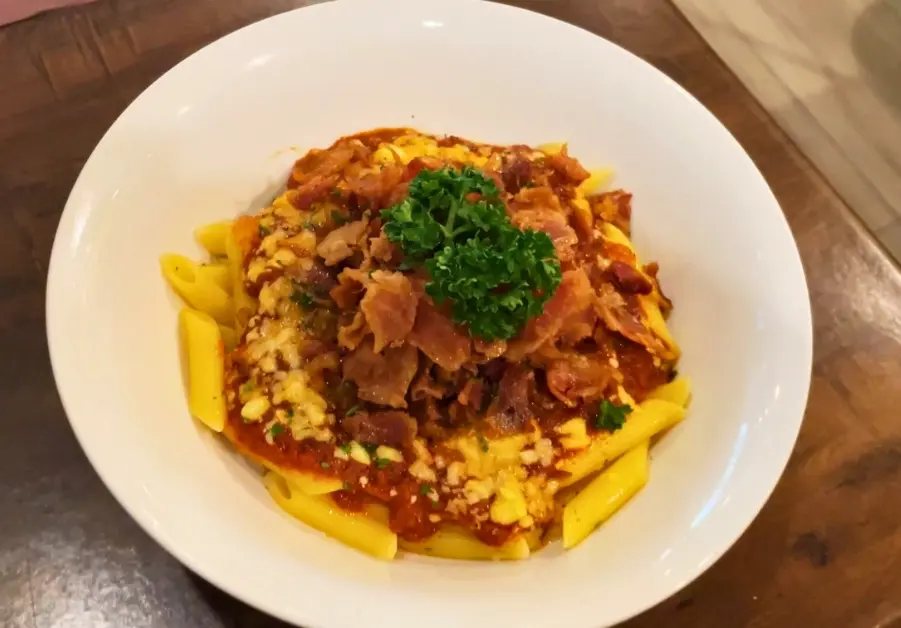 Amare La Cucina: Kapitolyo's Favorite Pizza & Pasta